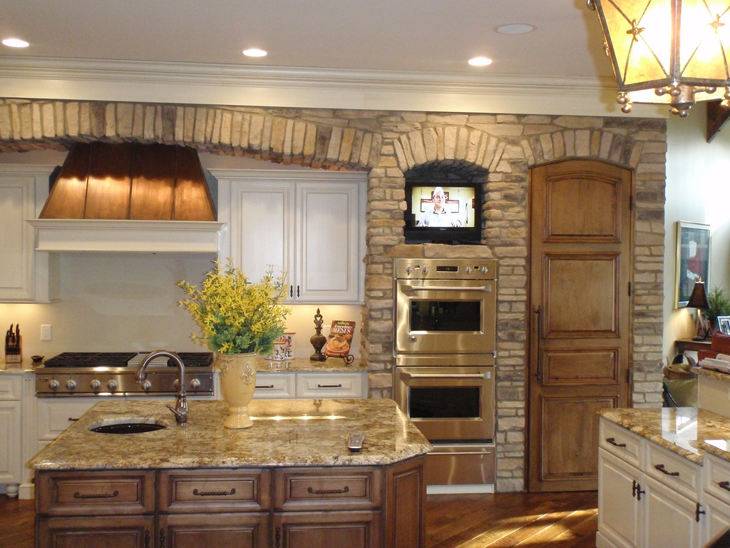 Manufactured Stone Veneer by ProVia - Fieldstone