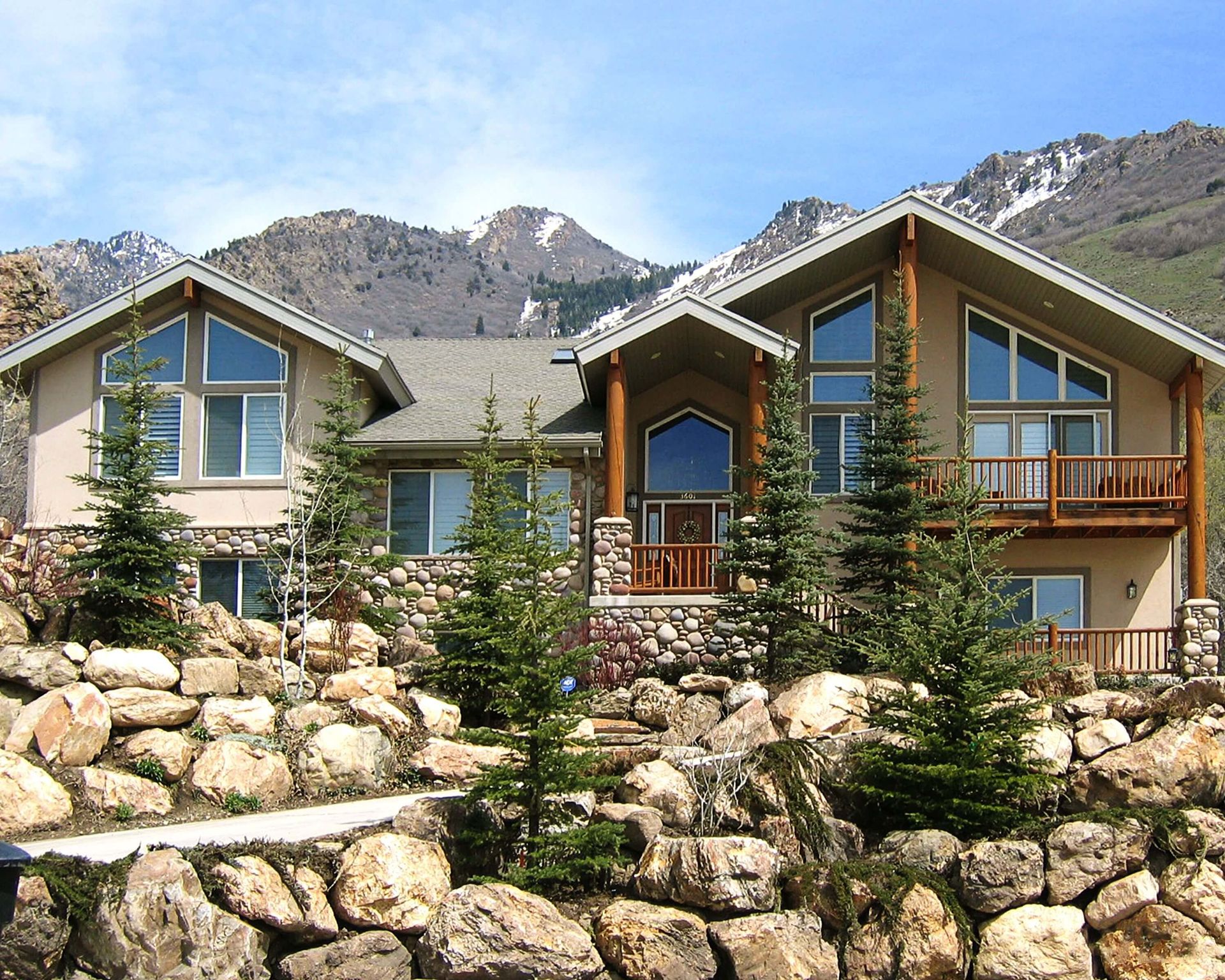 Garden, Retaining, and Decorative Landscape Walls