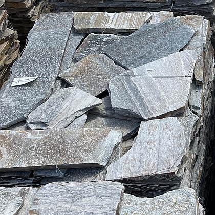 Baker Gold 1 - 2" Patio | American Stone