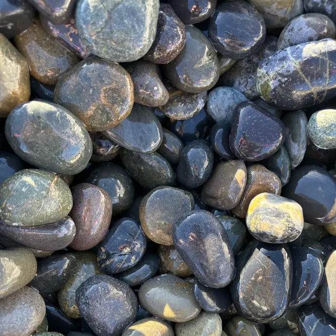 Mountain Blend River Rock | American Stone